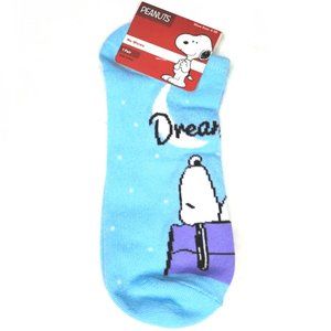 Snoopy | Accessories | 35 Peanuts Snoopy Dream Big Socks | Poshmark